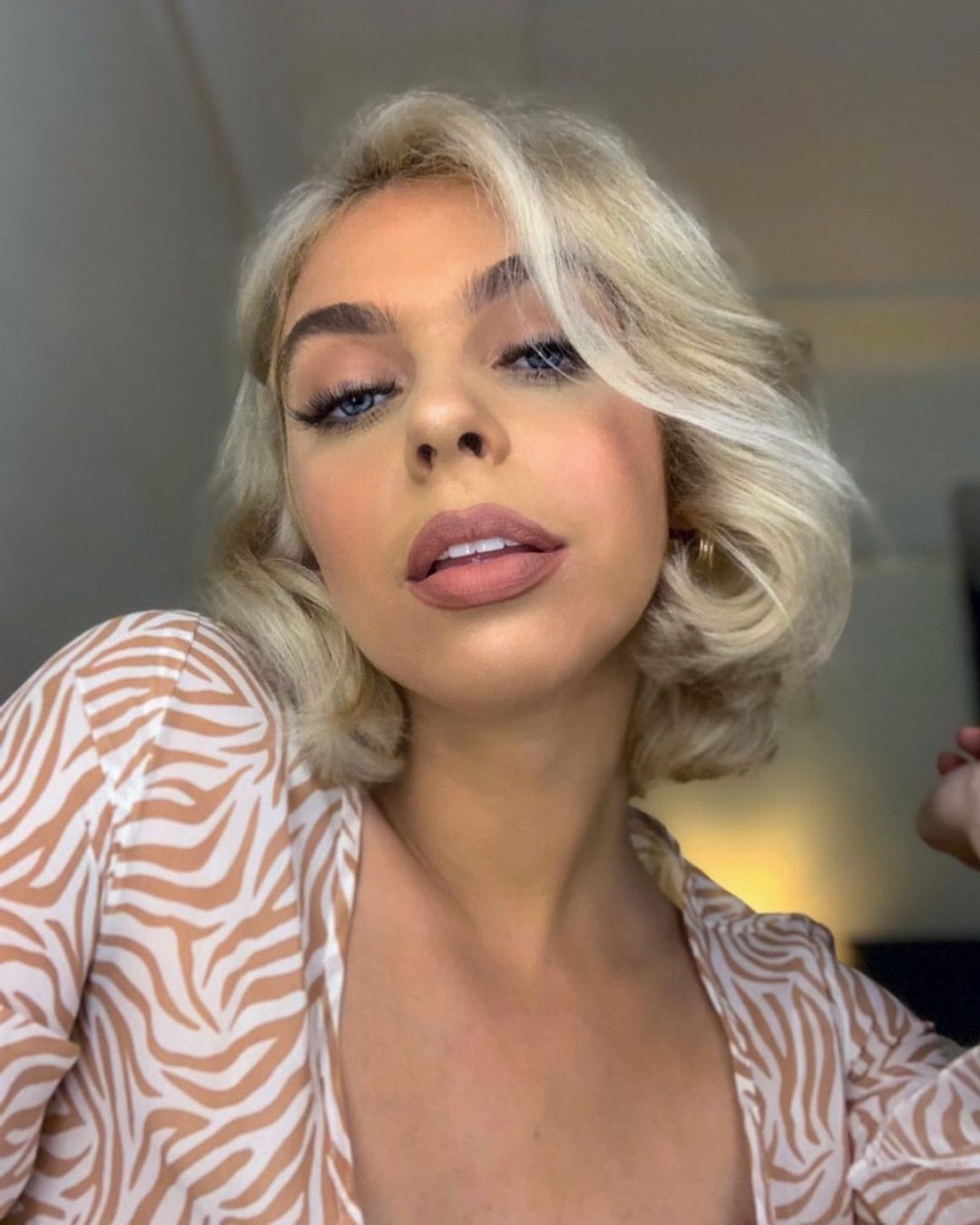 Love Island 2022's Holly is Proud of her "Fluid” Sexuality